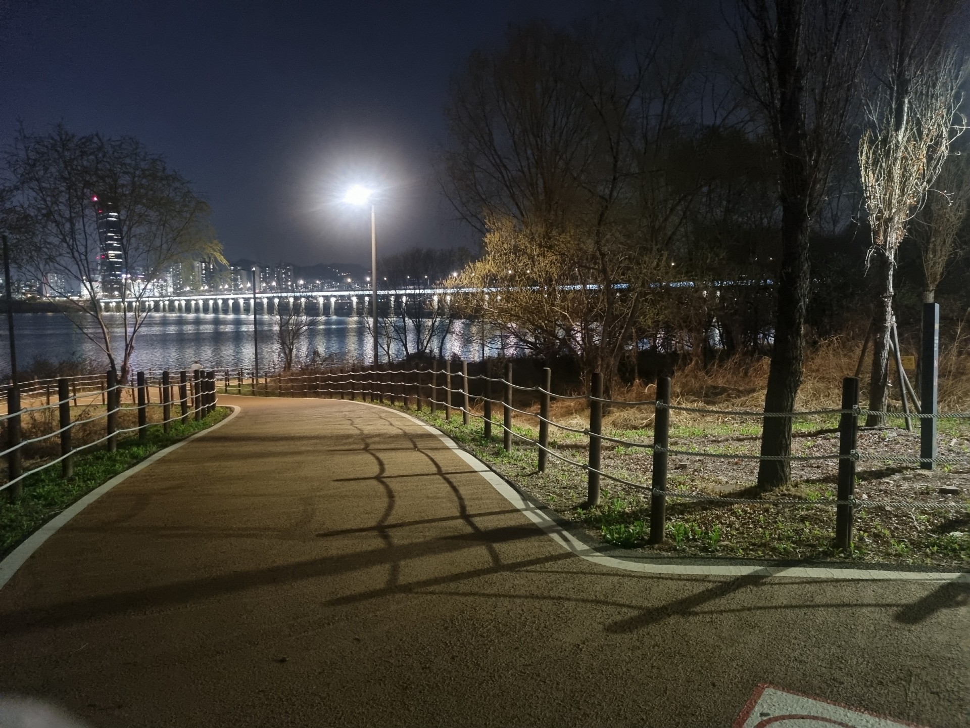 스푼 | DJ 𝒀 " Mima님의 채널