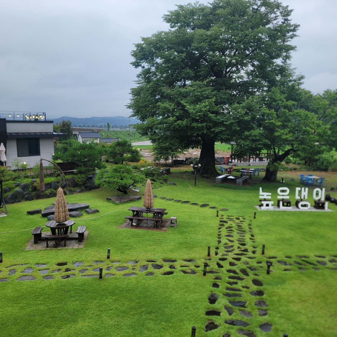 스푼 | DJ ᐺ예진만의 comet님의 프로필