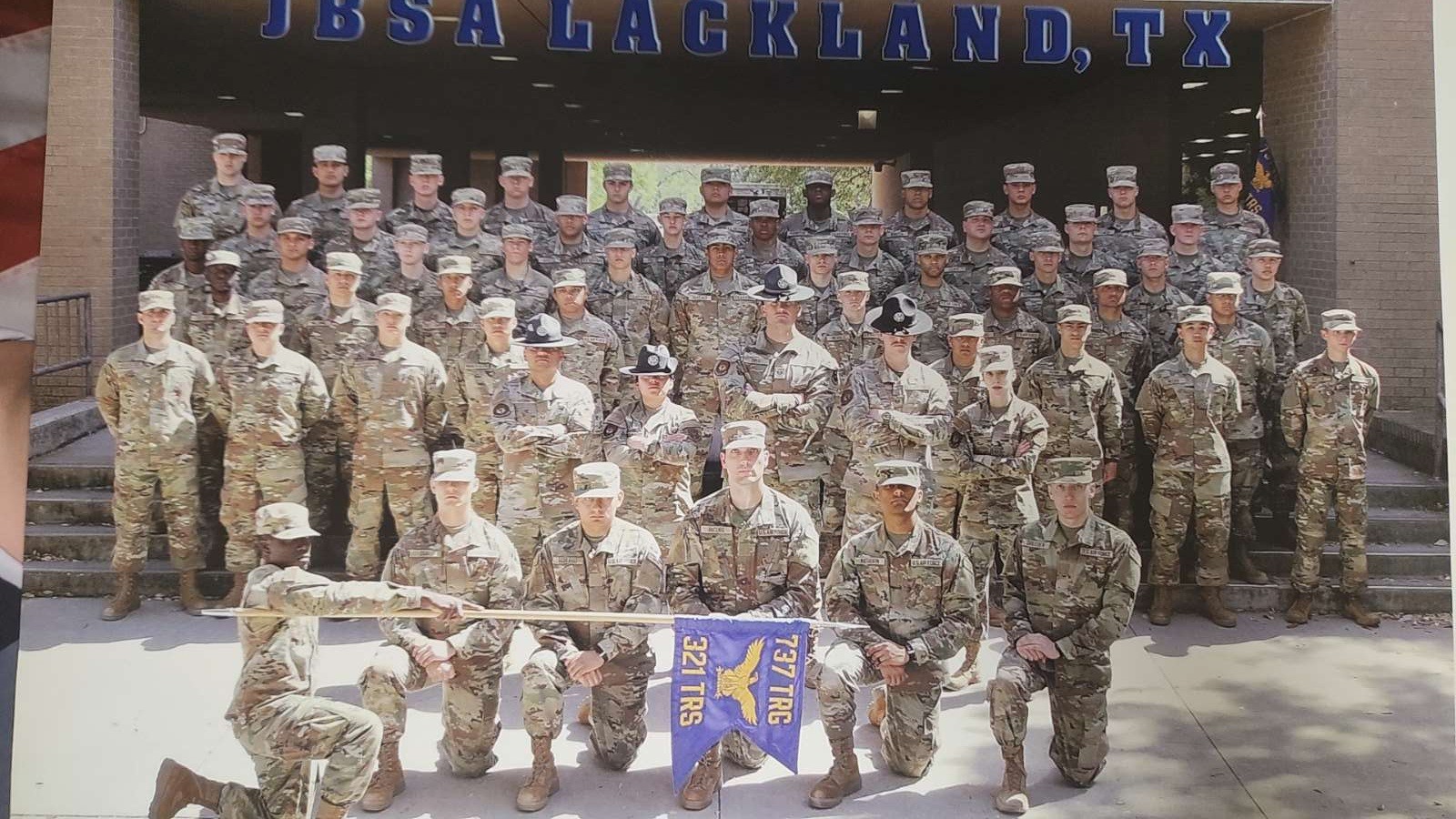 스푼 | DJ Levy🇺🇸🇺🇸미국인님의 채널